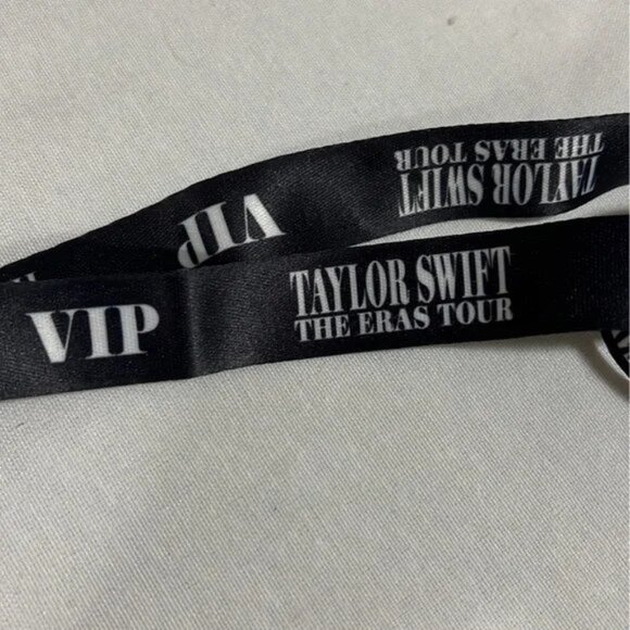 Taylor Swift | Wearables | Nwt Taylor Swift The Eras Tour Vip Led Light ...